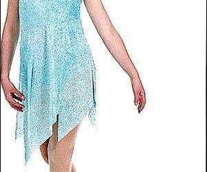 TAKE FIVE WITH HANNAH CARVER