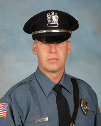 Newton officer charged with exposing self