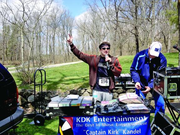 Heroine who died saving son's life remembered with 5K run