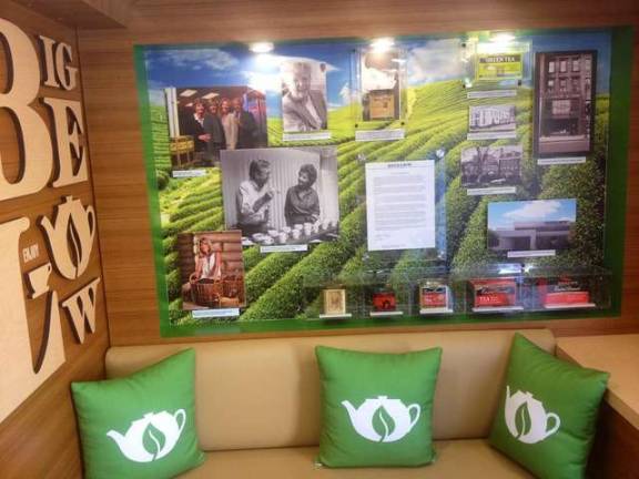 Bigelow rolls out mobile tea bar