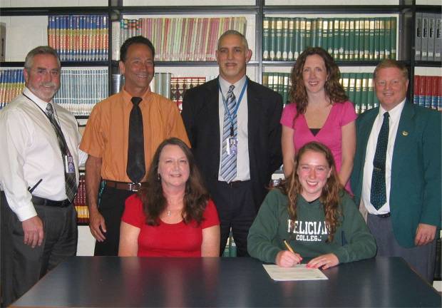 Katie Rohsler signs Letter of Intent for Felician College