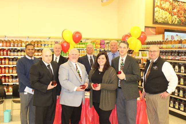 Shoprite employees honored for emergency aid