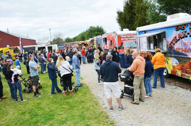 Food truck frenzy at Skylands