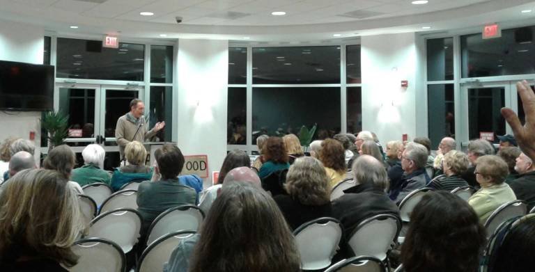 Residents talk environment